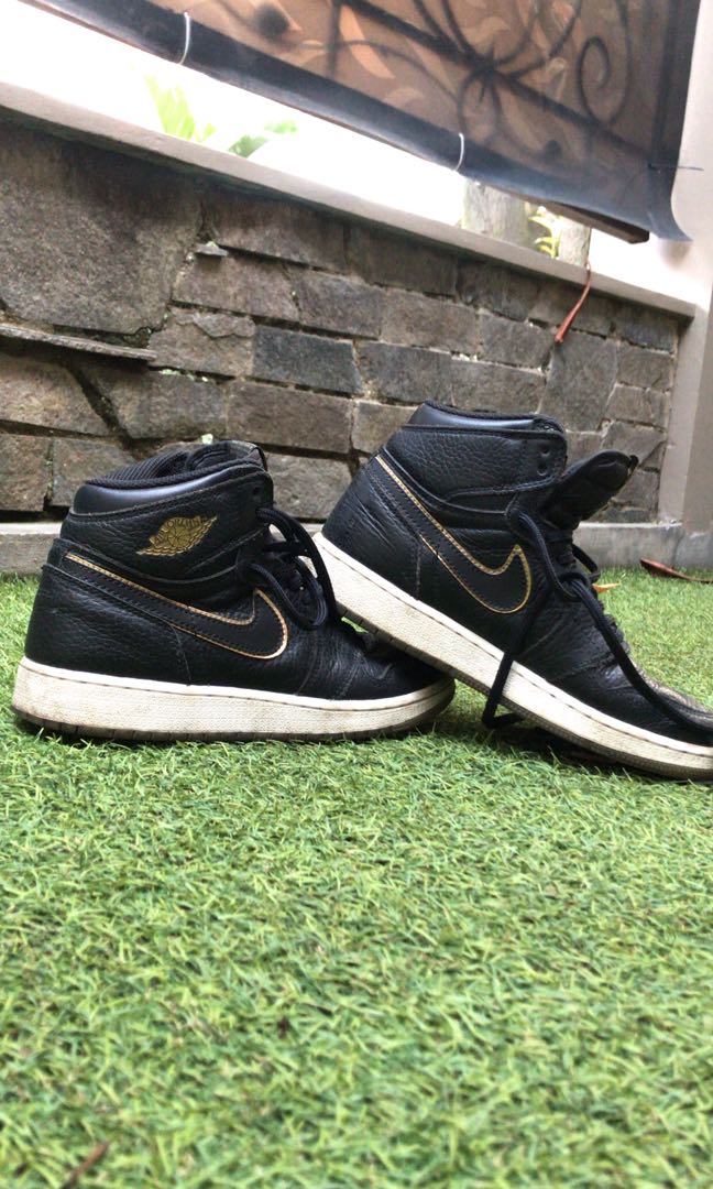 Air Jordan 1 Retro City Of Flight, Fesyen Wanita, Jam Tangan di Carousell