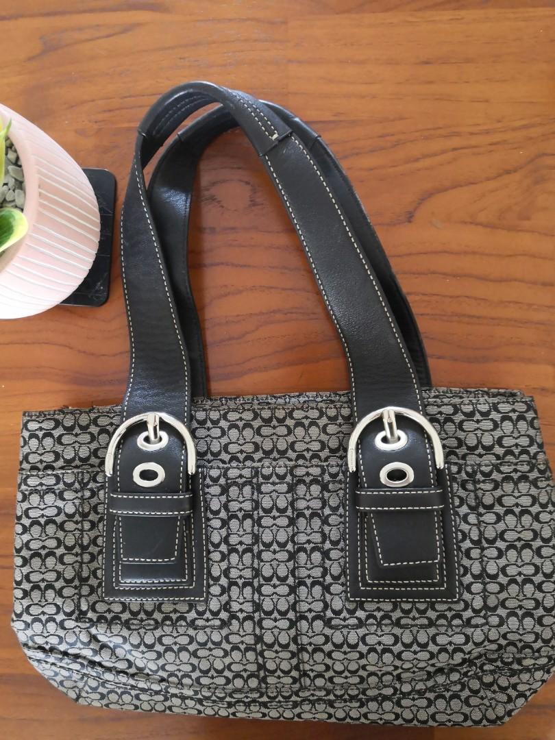 Authentic Coach logo handbag, Women's Fashion, Bags & Wallets, Shoulder ...