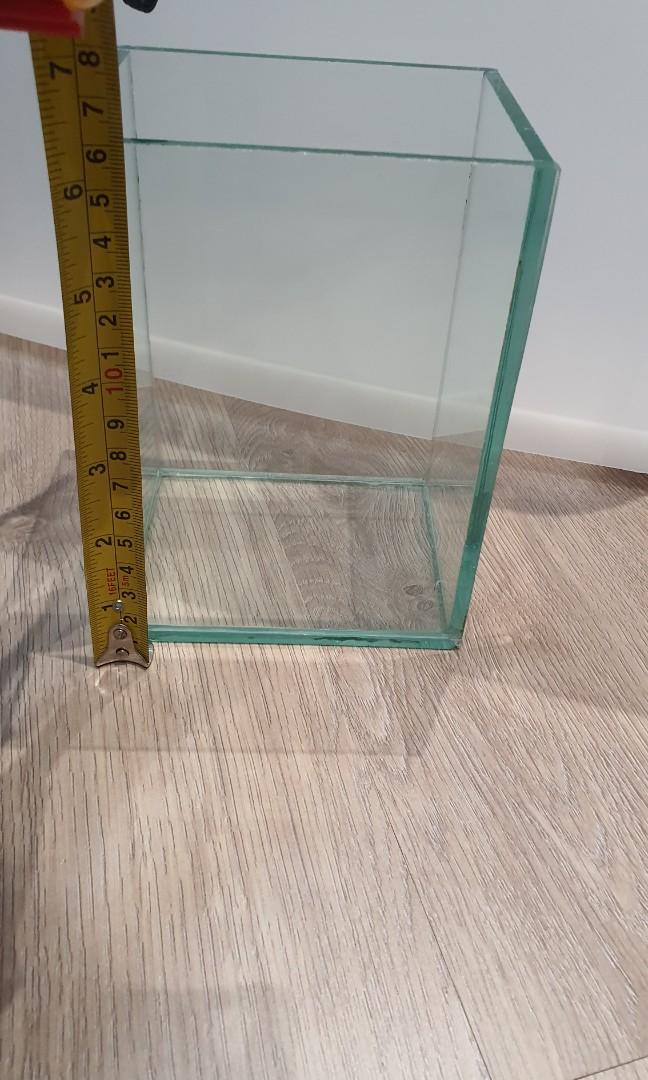 GLASS FISH TANKS, Sports Equipment, Fishing on Carousell