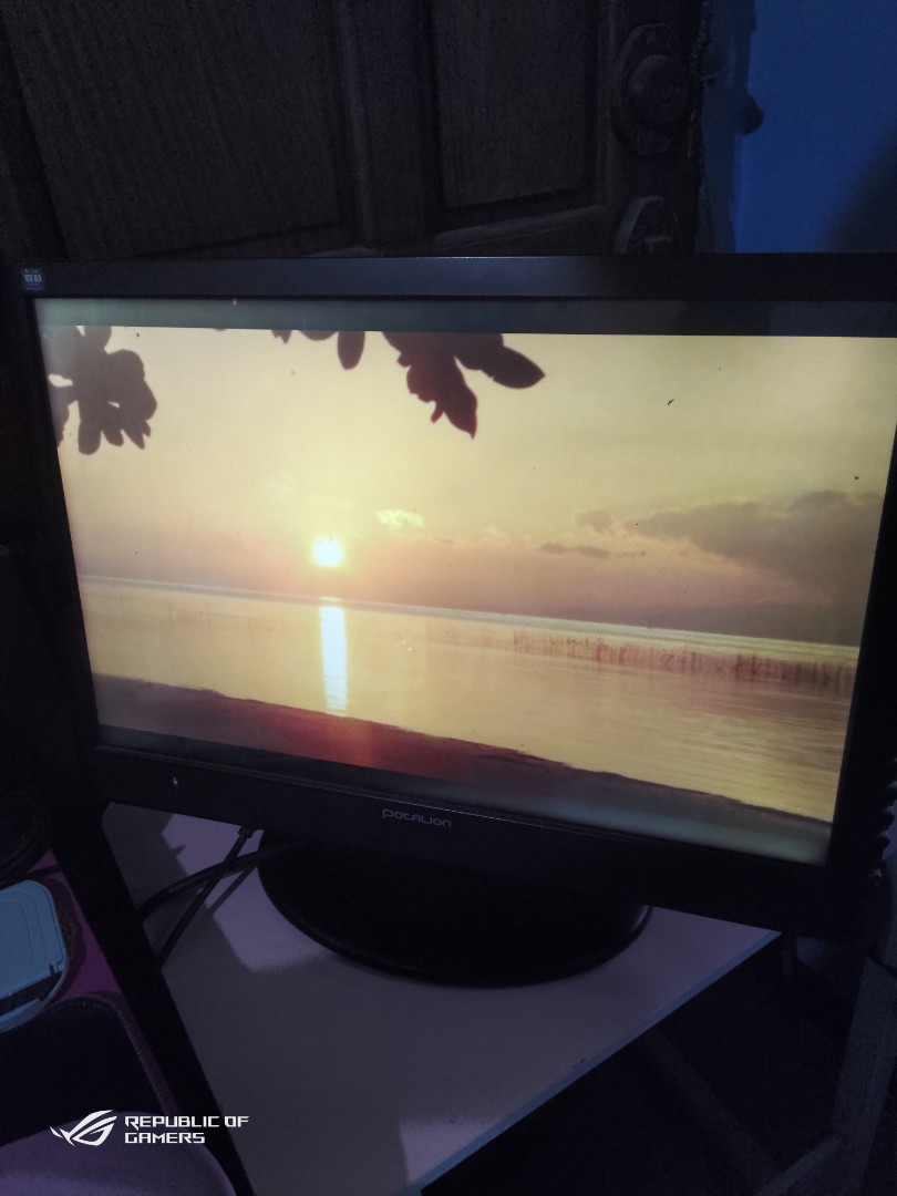 LCD POTALION 21 INCH MONITOR, Computers & Tech, Parts & Accessories ...