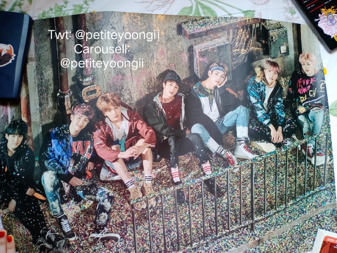 [Official][WTS] BTS YNWA album poster Right ver., Hobbies & Toys ...