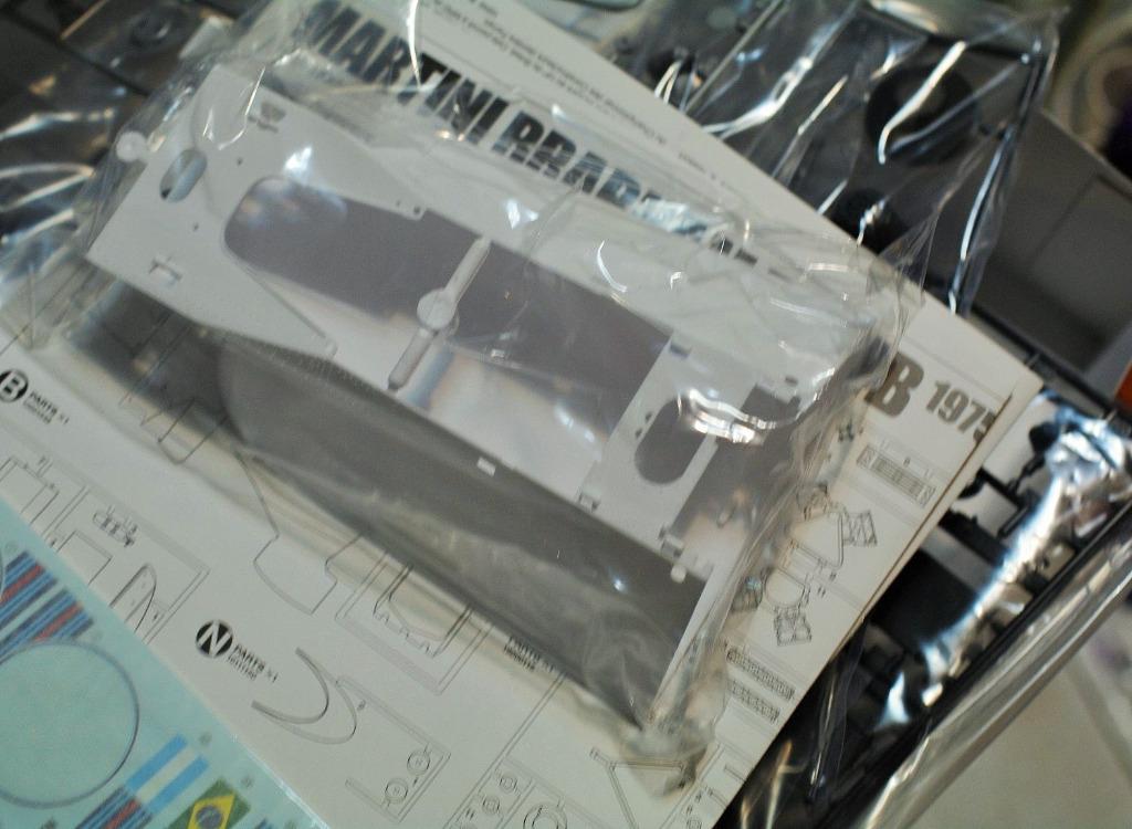 全新-Tamiya-田宮-12042-1/12-Martini Brabham BT44B 1975 -w/PE Parts ...