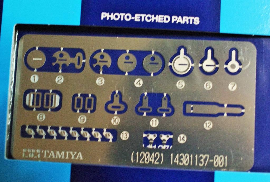 全新-Tamiya-田宮-12042-1/12-Martini Brabham BT44B 1975 -w/PE Parts ...