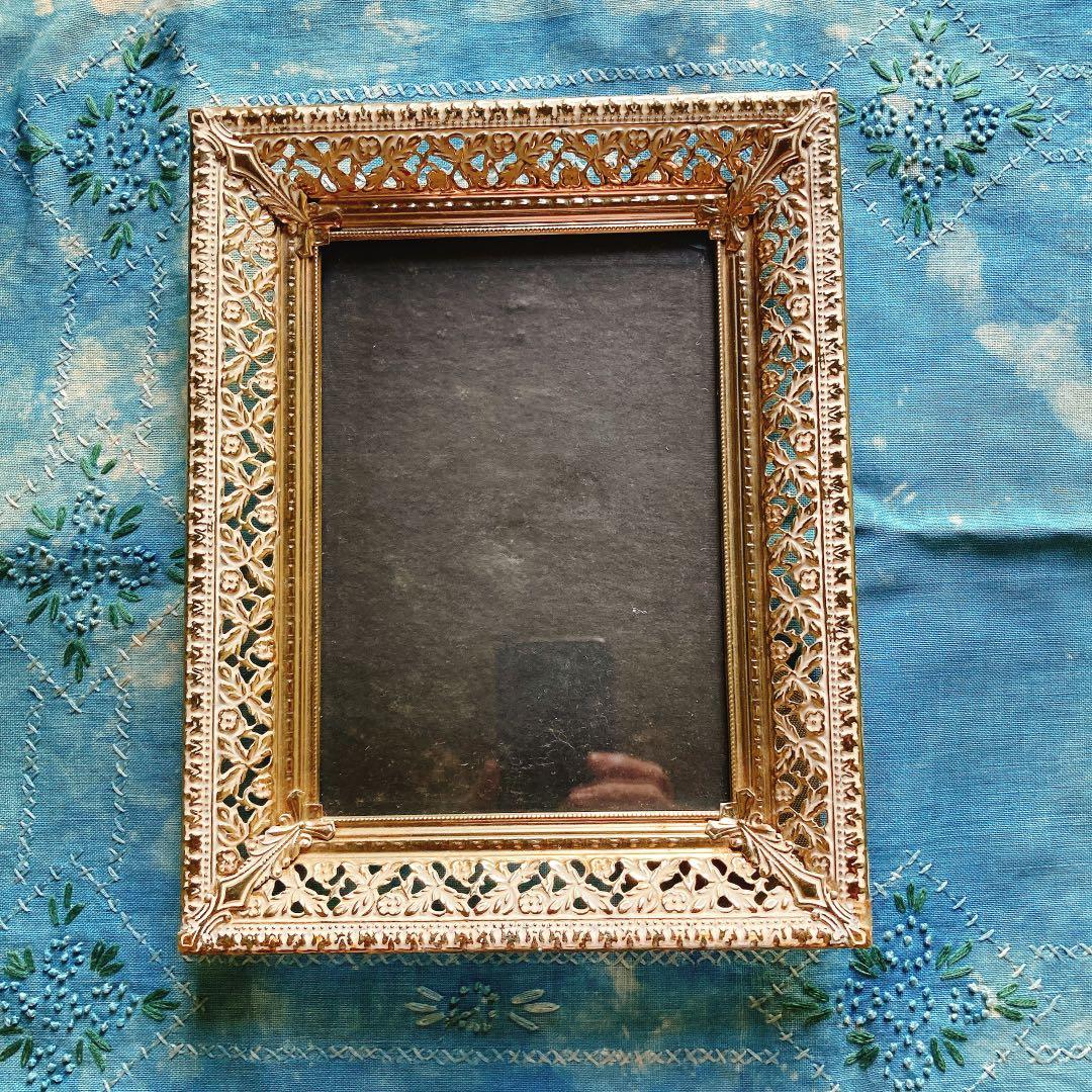 Vintage metal filigree picture frames, Furniture & Home Living, Home ...