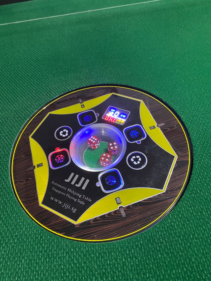 Automatic Mahjong Table with USB port, Hobbies & Toys, Toys & Games on ...