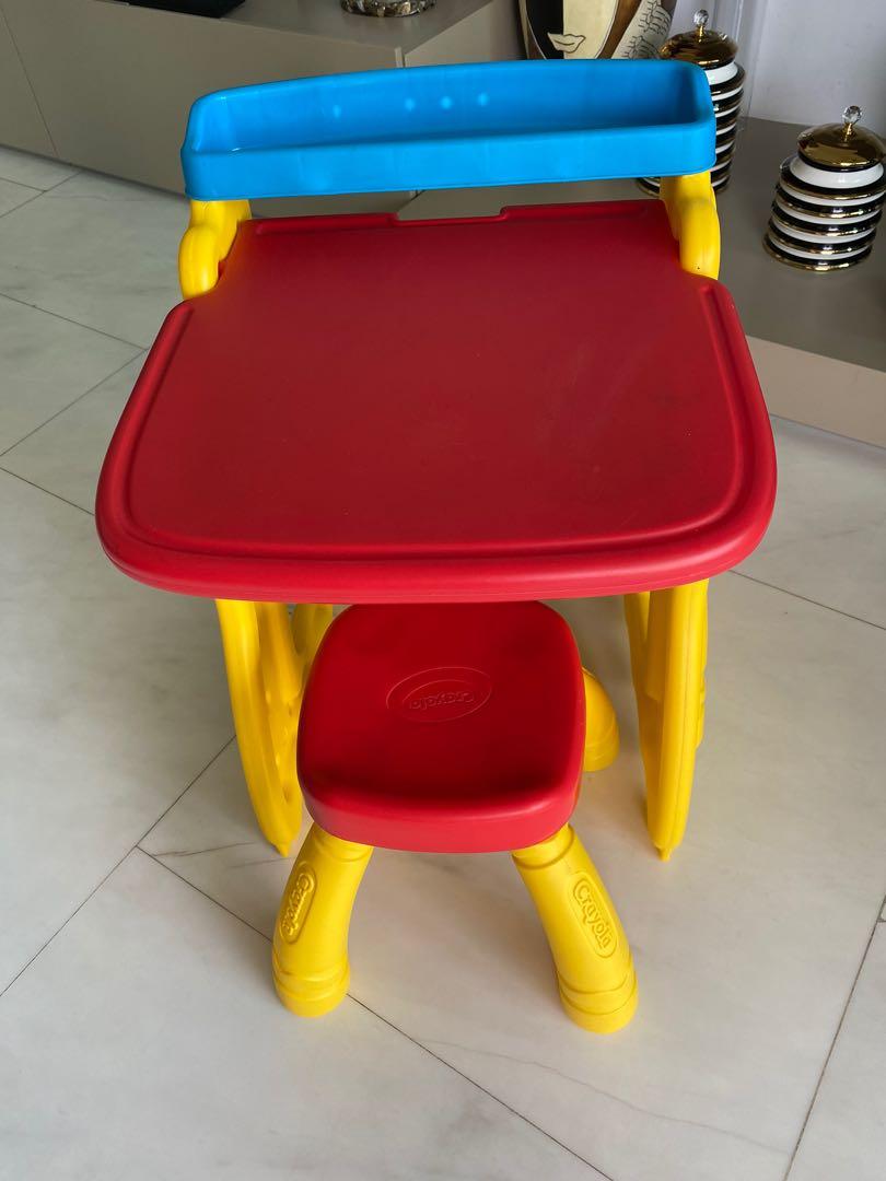 Crayola play n’ fold art studio, Babies & Kids, Baby Nursery & Kids ...
