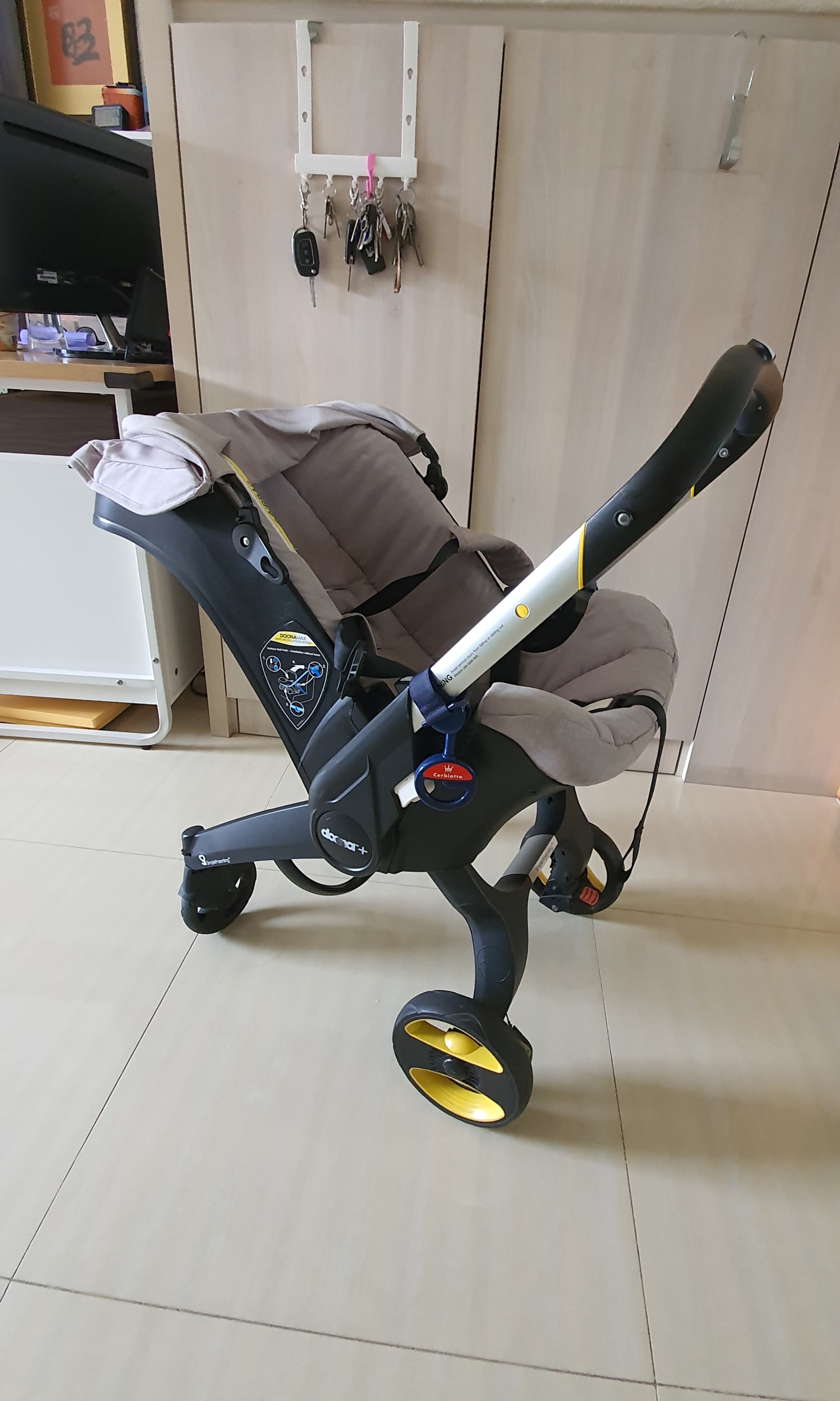 Doona + stroller, Babies & Kids, Going Out, Strollers on Carousell