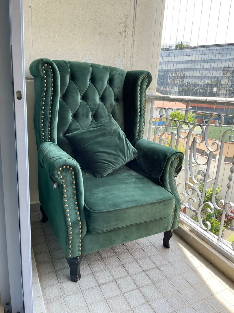 Green single sofa, Furniture & Home Living, Furniture, Sofas on Carousell