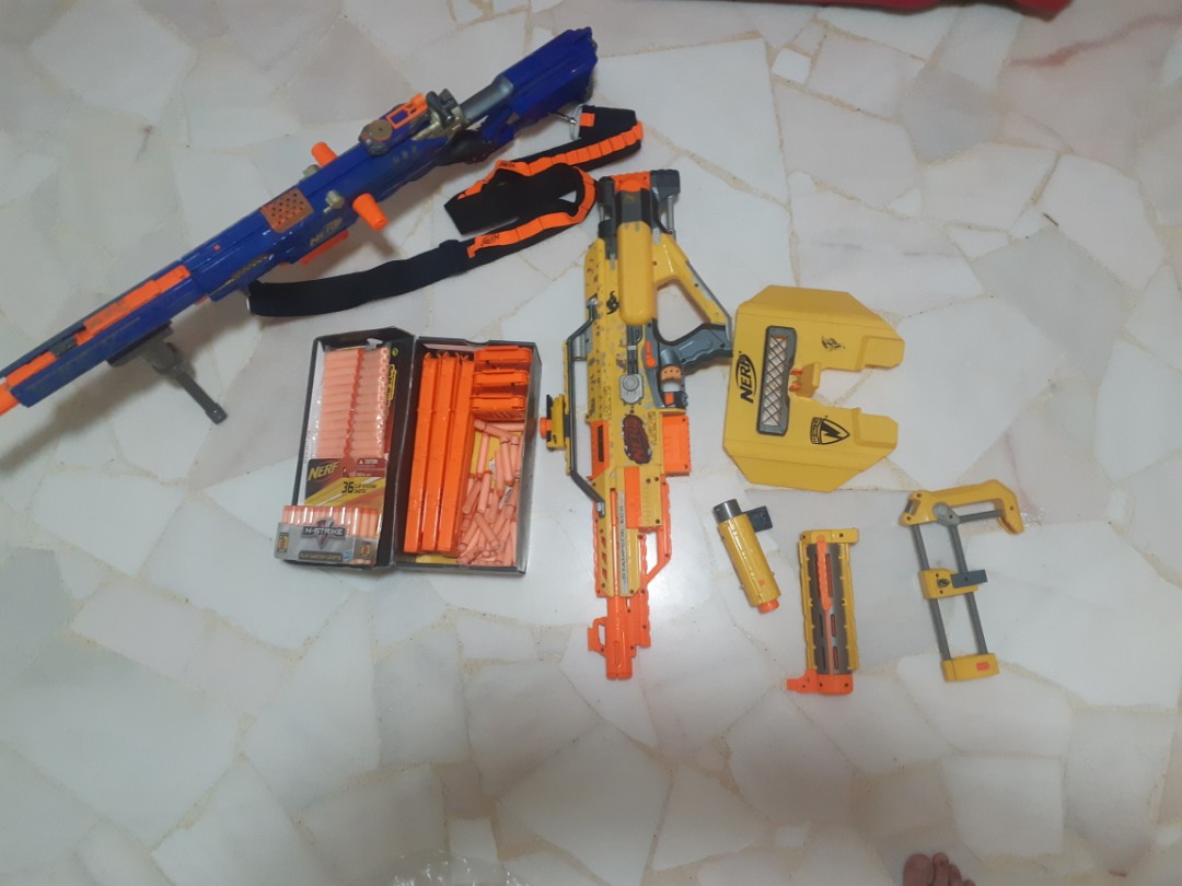 Nerf gun set, Hobbies & Toys, Toys & Games on Carousell