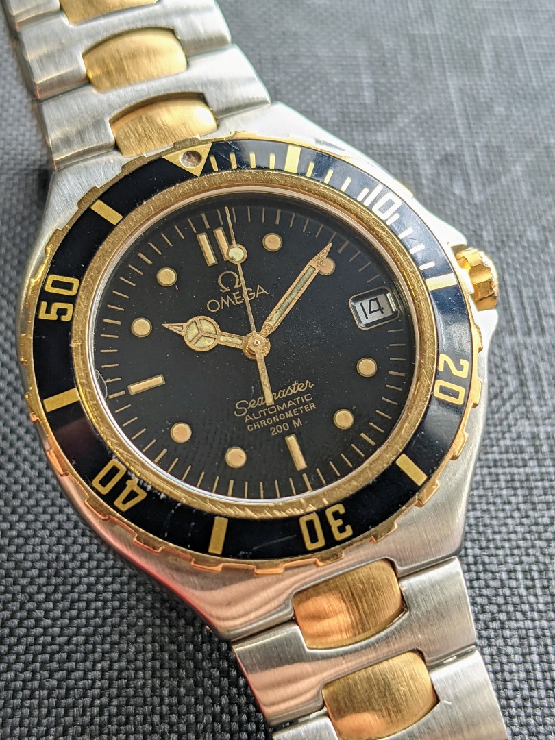 Omega Seamaster 200m Automatic Diver, Luxury, Watches on Carousell