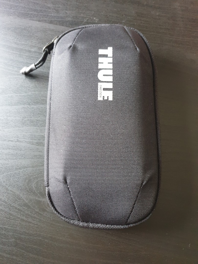 Thule Subterra Power Shuttle MINI | PowerBank, Mouse, Charge, EDC ...
