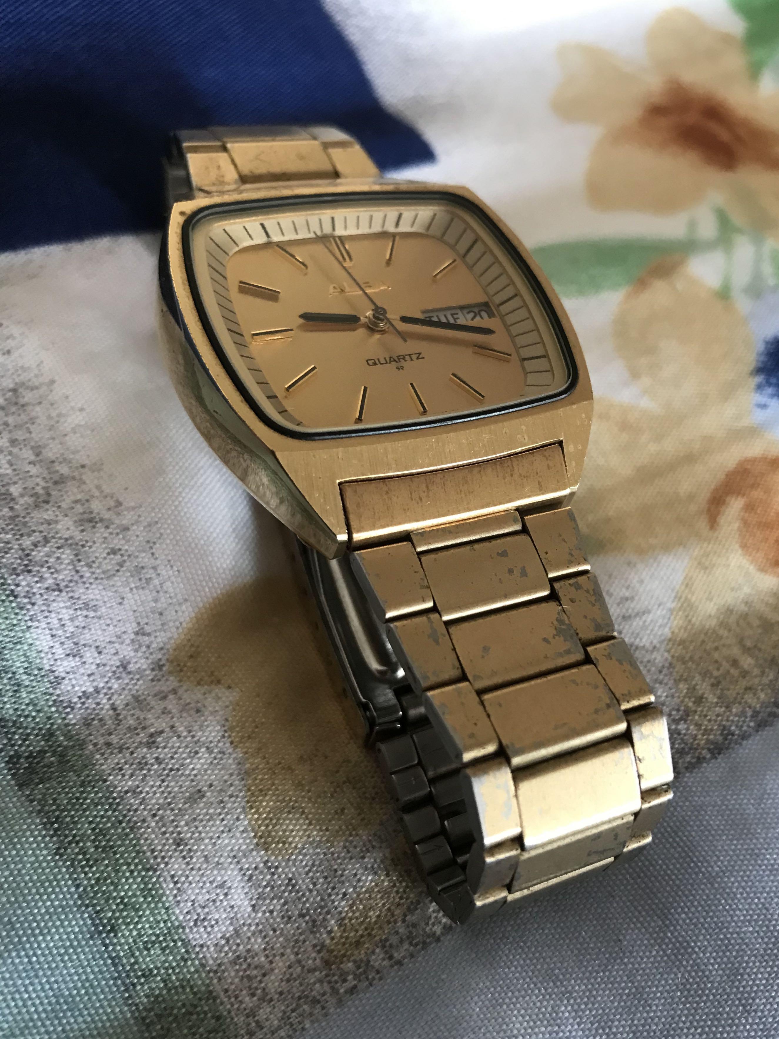 *Rare!* Vintage Alba Quartz Watch Gold, Luxury, Watches on Carousell