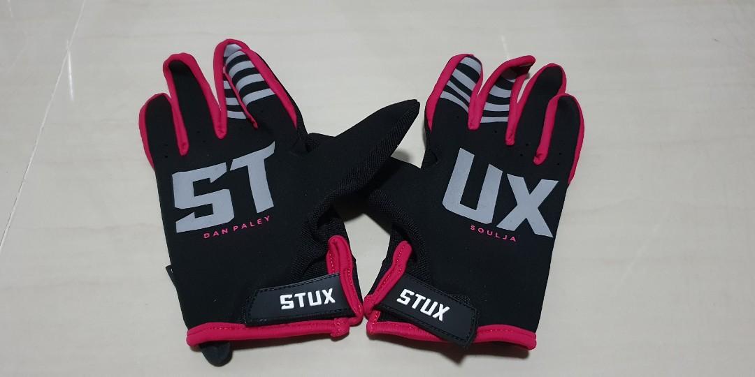 Stux Biz 'Dan Paley' V2 Gloves, Sports Equipment, Bicycles & Parts ...