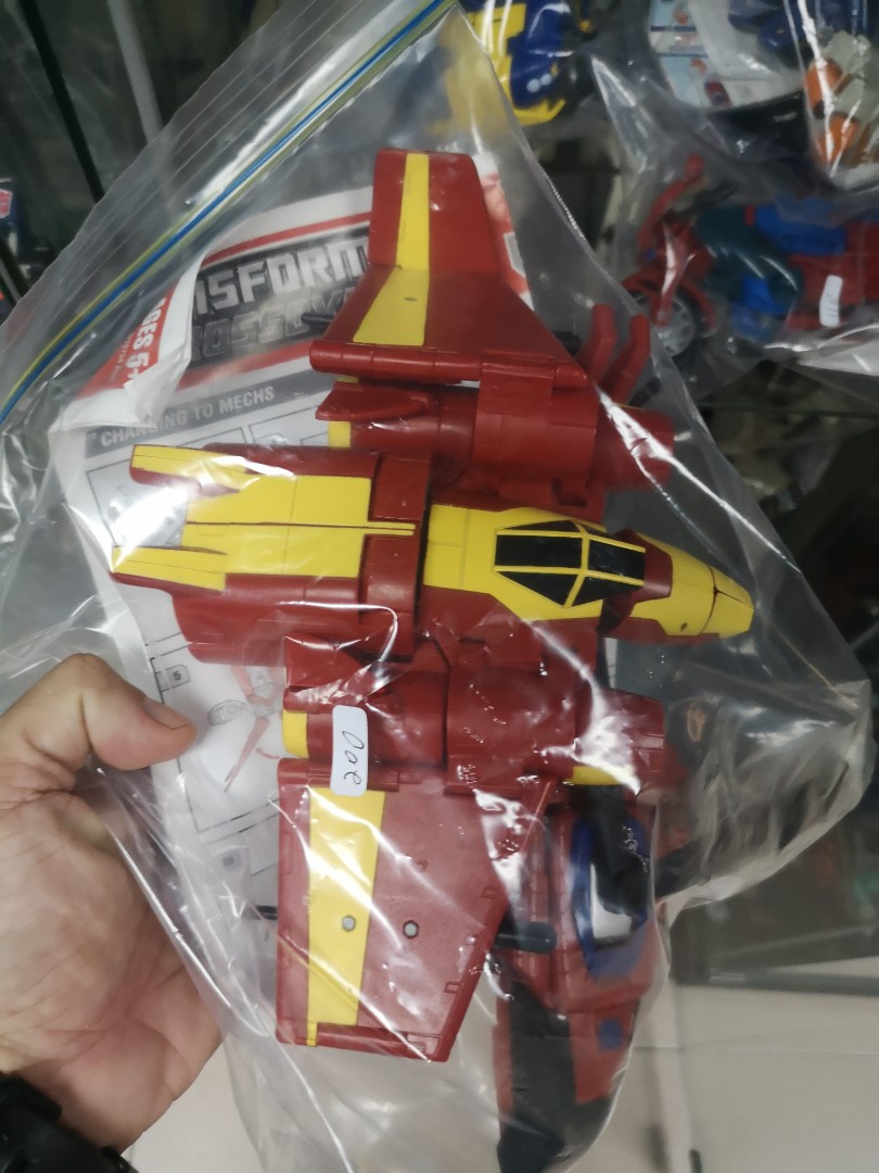 Transformer crossover marvel, Hobbies & Toys, Collectibles ...