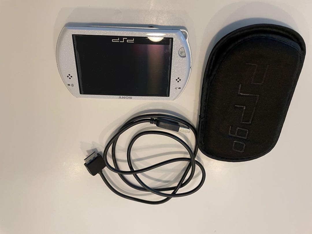 Very RARE PSP GO WHITE, Video Gaming, Video Games, PlayStation on Carousell