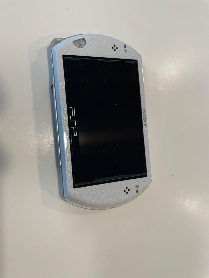 Very RARE PSP GO WHITE, Video Gaming, Video Games, PlayStation on Carousell