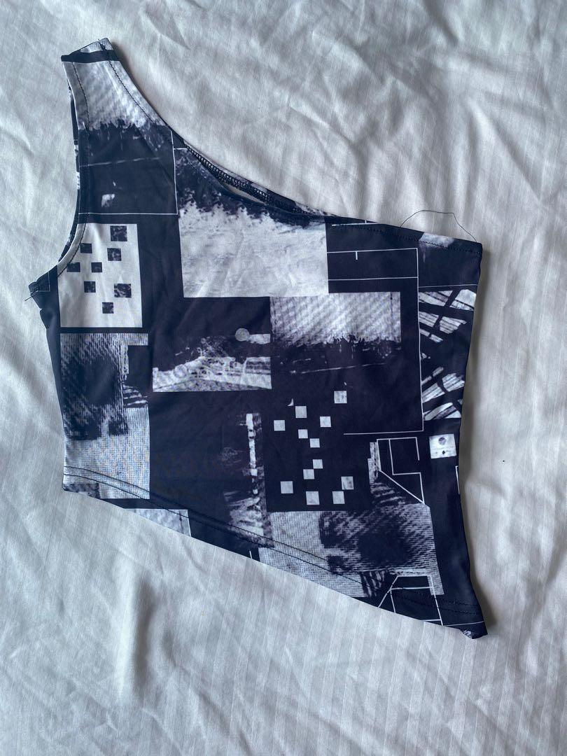 Vintage Toga Black Abstract Top, Women's Fashion, Tops, Sleeveless on ...