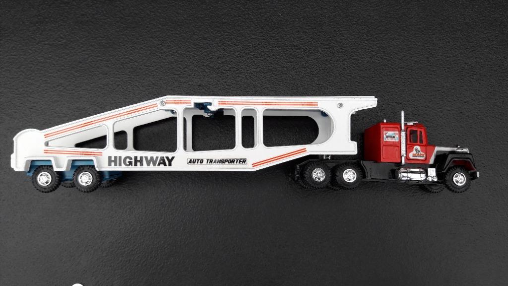 YONEZAWA toys Diapet series Mack truck auto transporter made in Japan ...