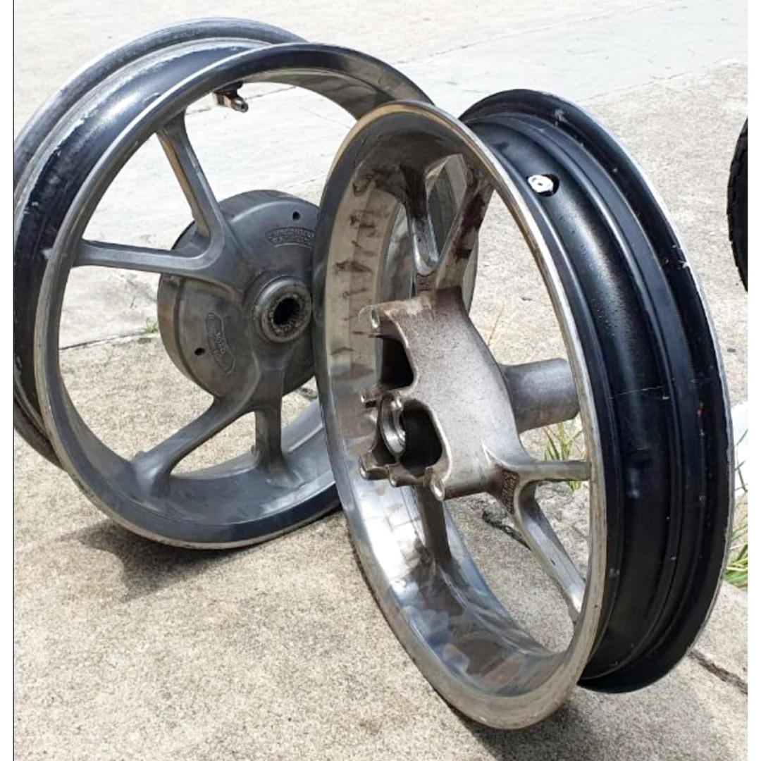 Aerox standard polished chrome rims, Motorcycles, Motorcycle ...