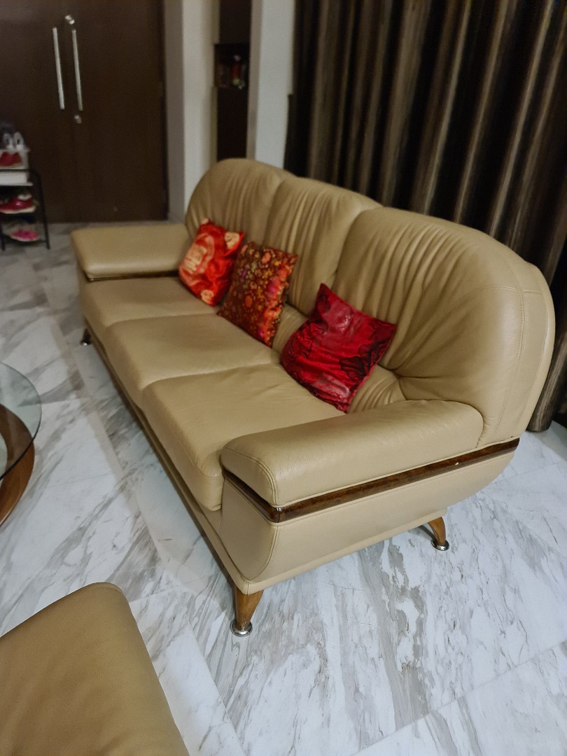 Branded Italian Nieri sofa leather, Furniture & Home Living, Furniture ...