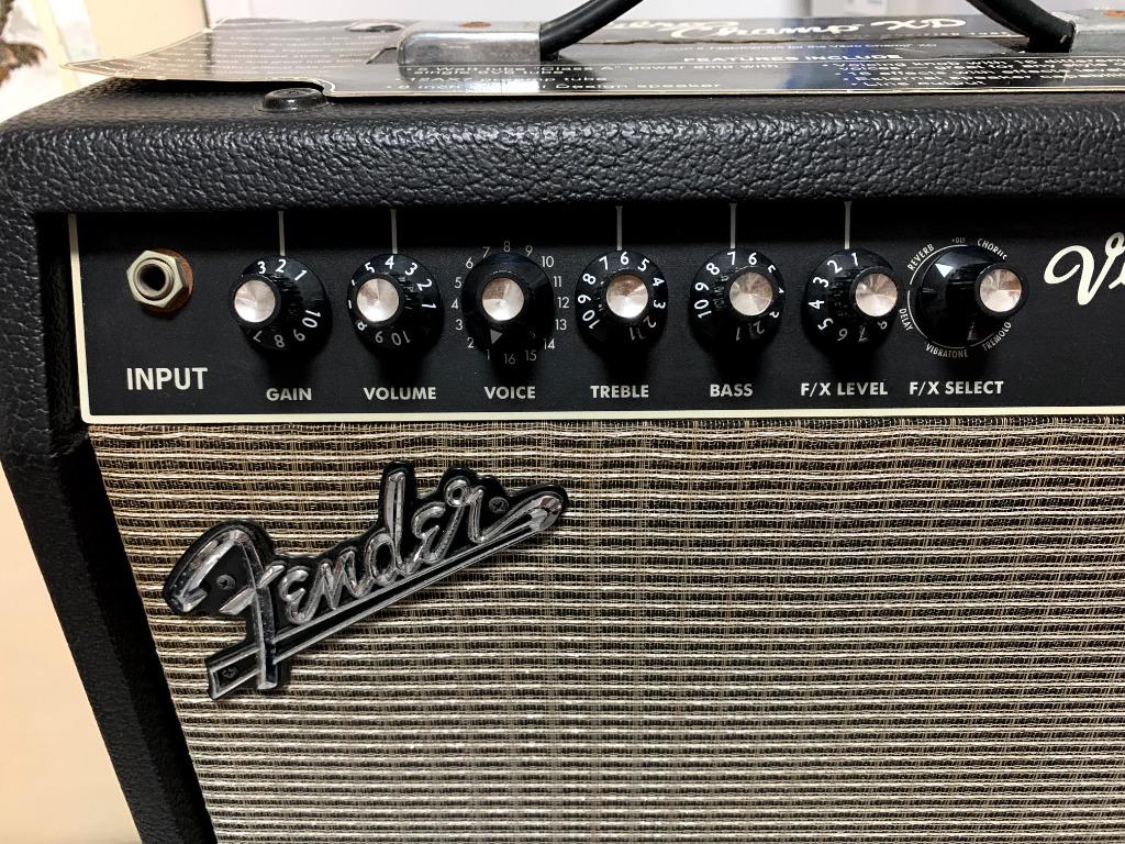 Fender Vibro Champ XD guitar Amp, Hobbies & Toys, Music & Media ...