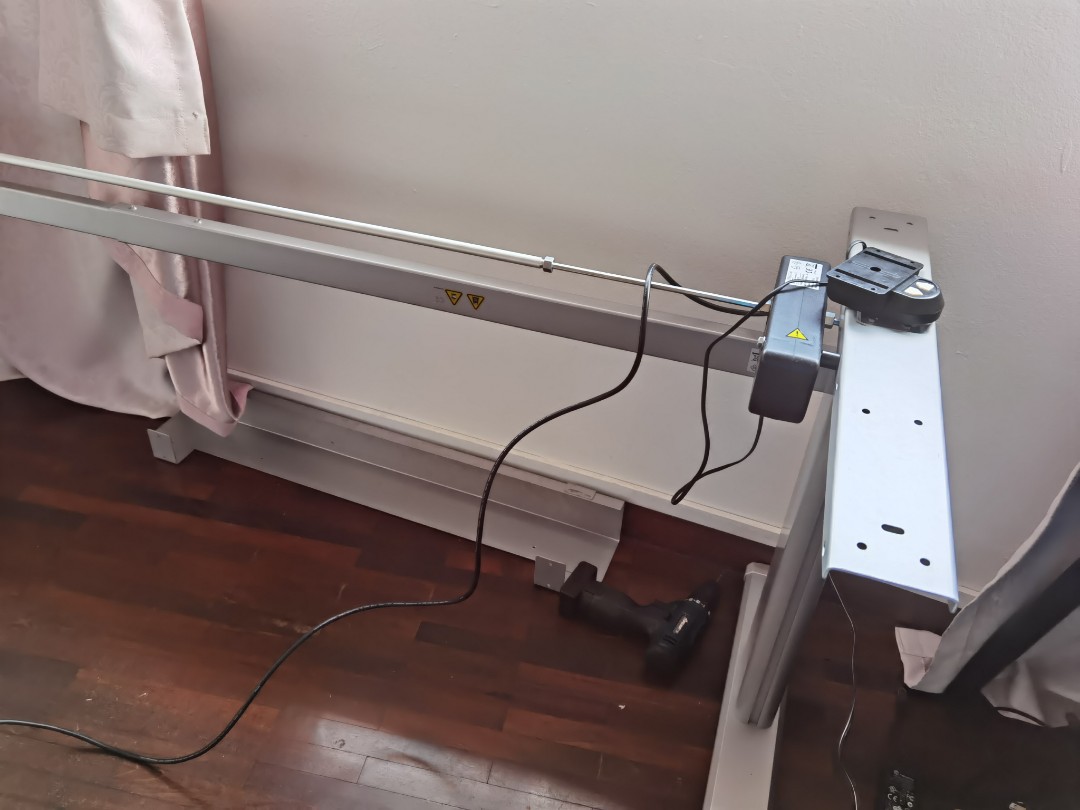 price reduced ACTIFORCE ergonomic electric desk,made in Netherland ...