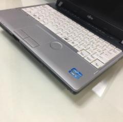 LAPTOP FUJITSU LIFEBOOK P771/D i5 2ND GEN 4GB RAM 250GB HDD, Computers ...