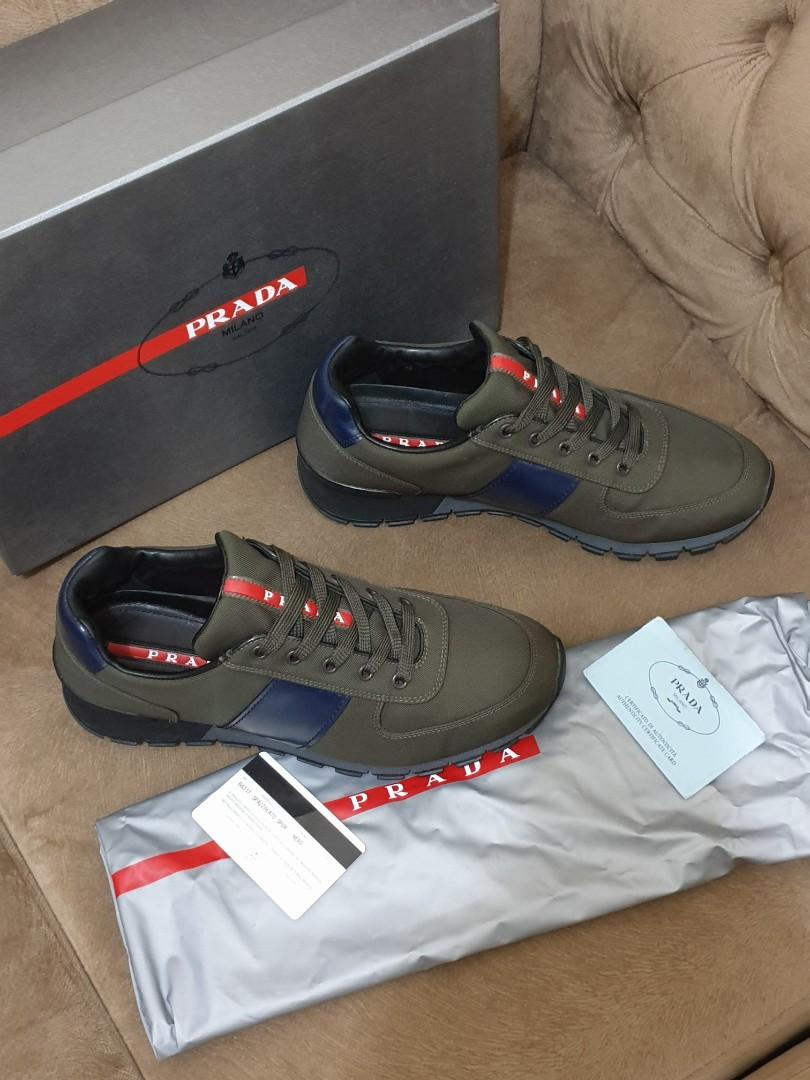 Like new .authentic sepatu .sneakers prada limitet size 41, Fesyen Pria ...