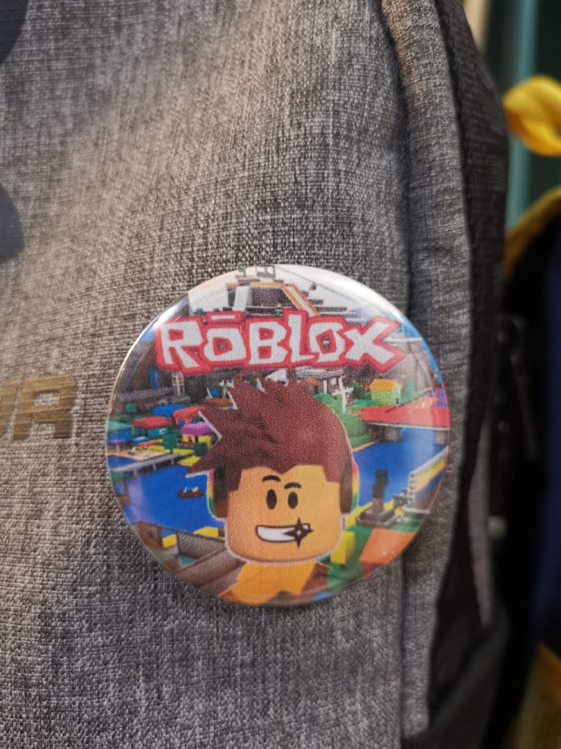 Roblox Button Badge, Hobbies & Toys, Memorabilia & Collectibles, Fan ...