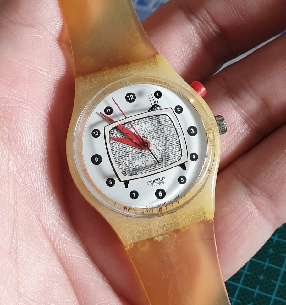 Vintage old rare swatch watch, 90s. Light is in working condition., Men ...