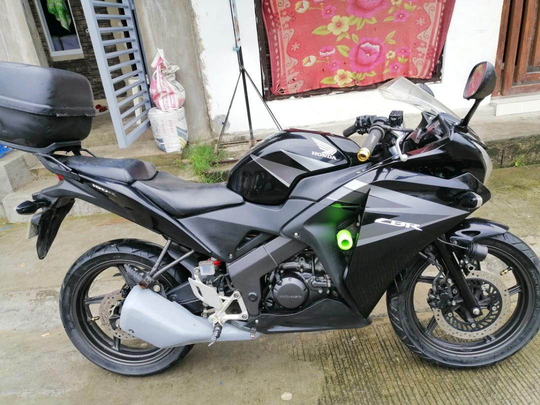 Honda CBR 150 version 2, Motorbikes, Motorbikes for Sale on Carousell