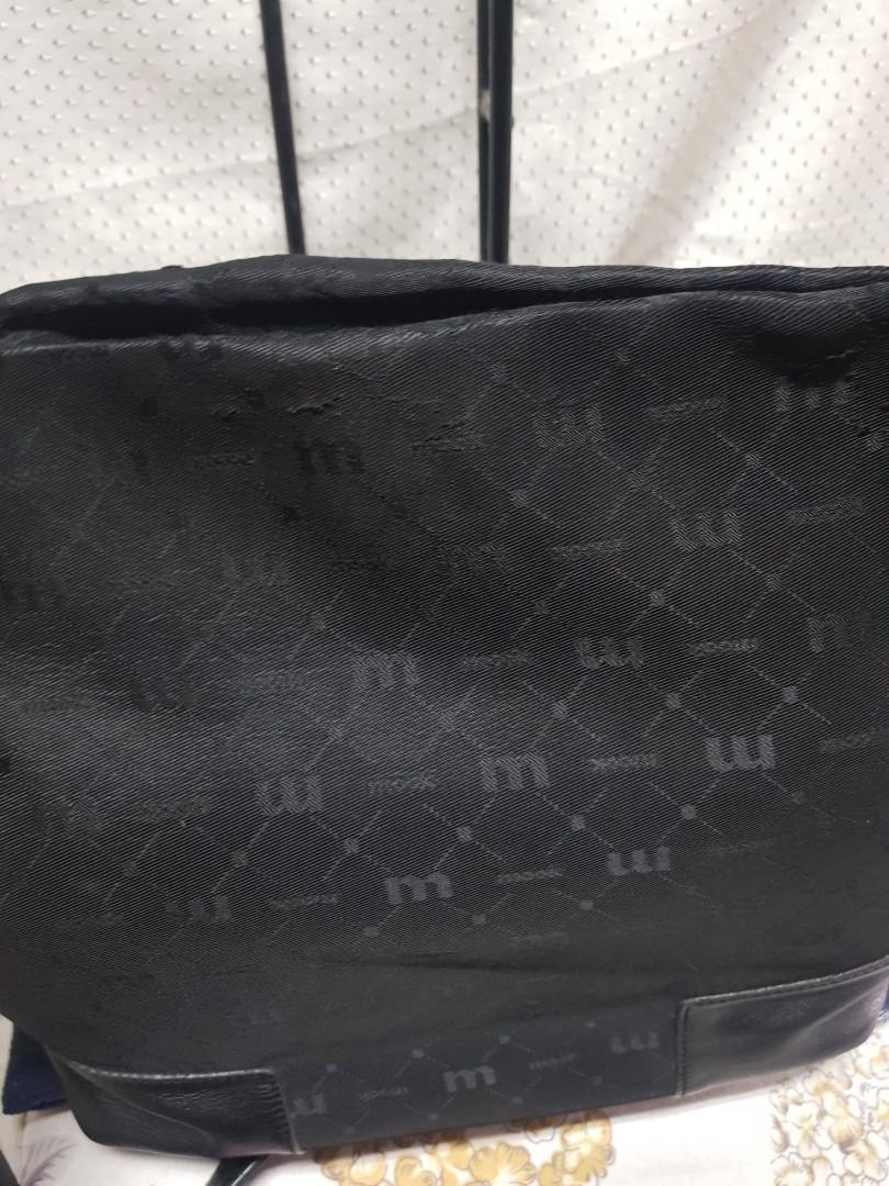 Mook Style, Women's Fashion, Bags & Wallets, Cross-body Bags on Carousell