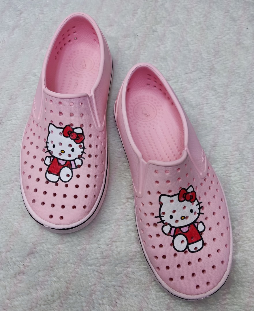 Original Native x Hello Kitty Shoes, Women's Fashion, Footwear ...