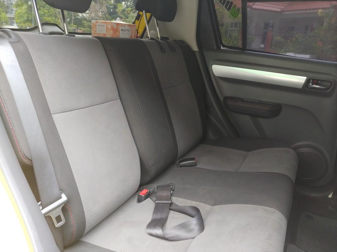 Recaro Suzuki Swift seats 1 set, Car Accessories, Accessories on Carousell