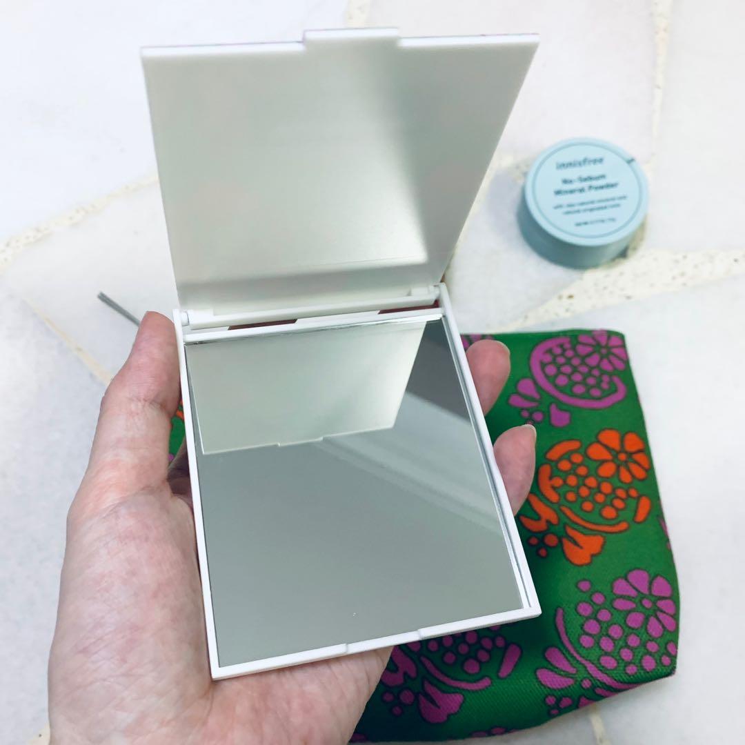 (RRP: $45) Clinique mirror makeup bag innisfree no sebum mineral ...
