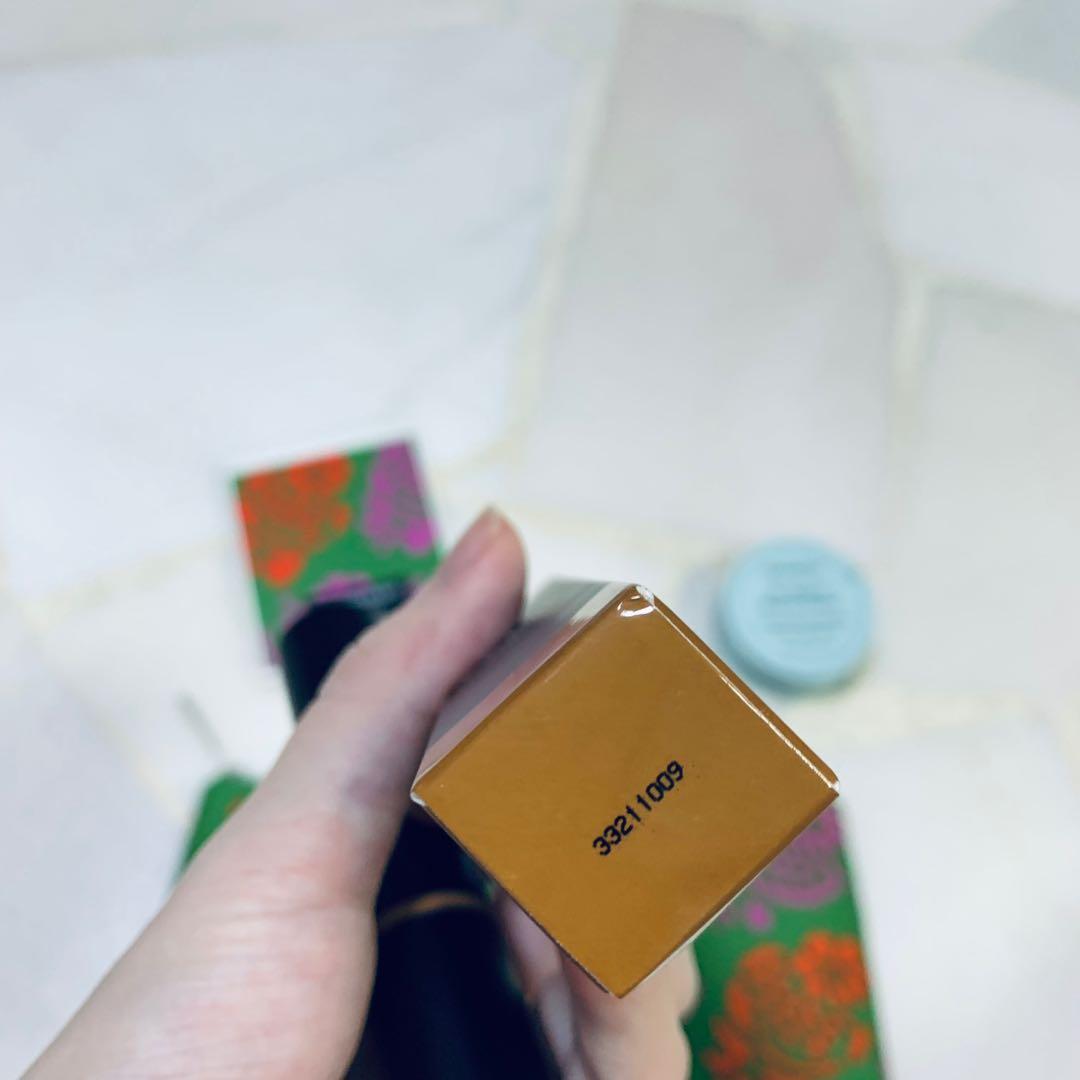 (RRP: $45) Clinique mirror makeup bag innisfree no sebum mineral ...