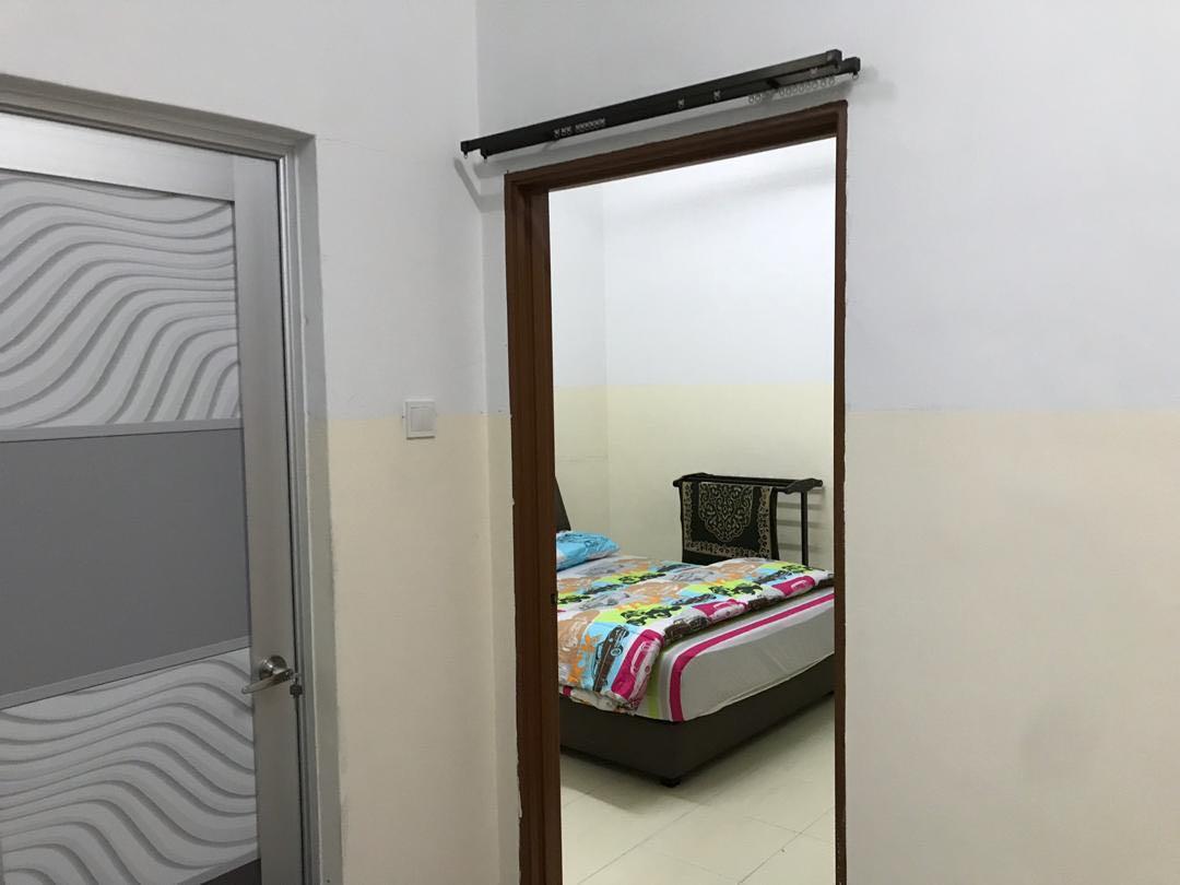Rumah sewa Muar, Property, Rentals on Carousell