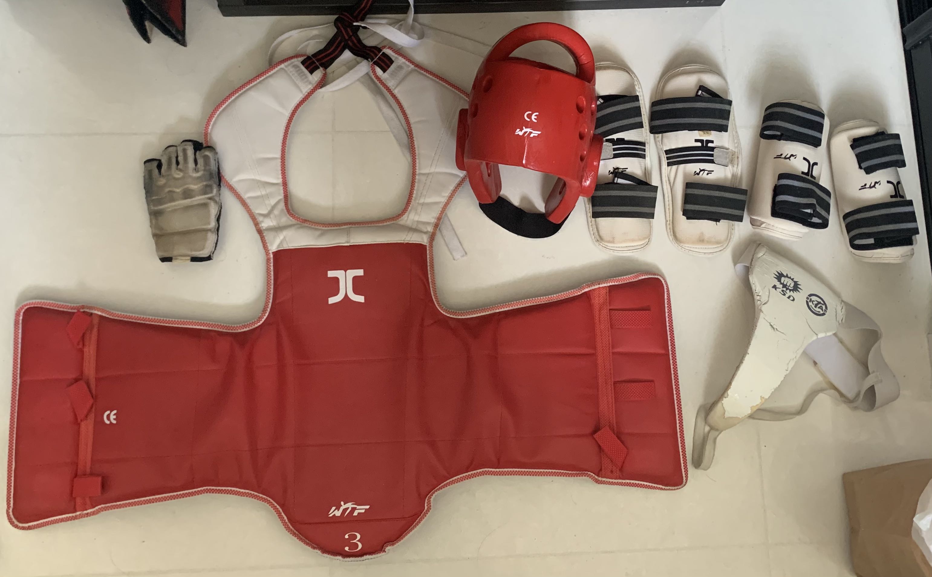 Taekwondo Guard whole set, Health & Nutrition, Health Supplements ...