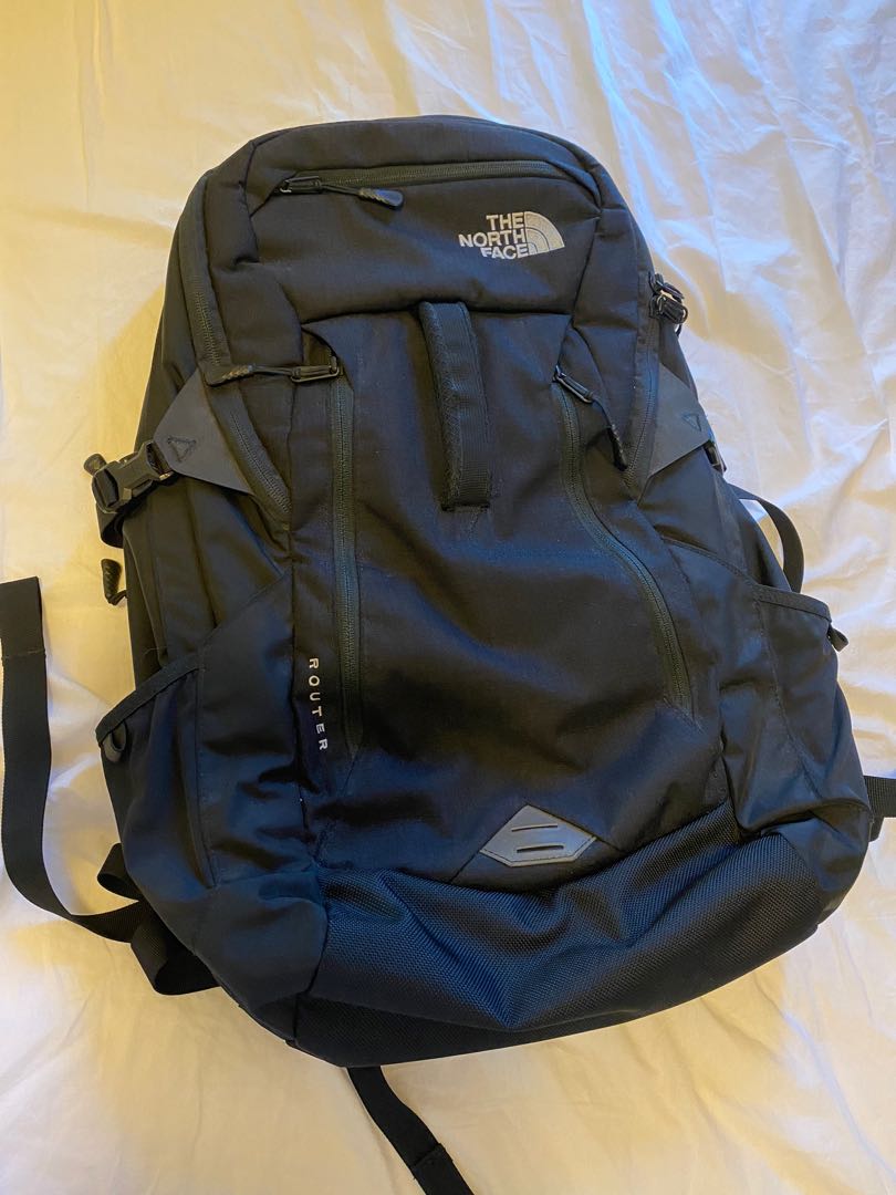 The North Face 35L Router Backpack CLH3 , 男裝, 袋, 腰袋、手提袋、小袋 - Carousell