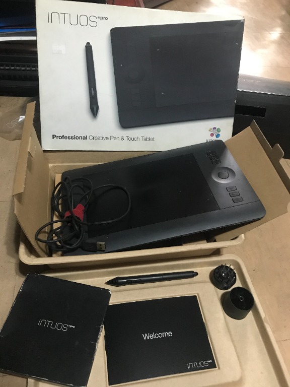 Wacom Intuos For Graphic Designer professional, Mobile Phones & Gadgets ...