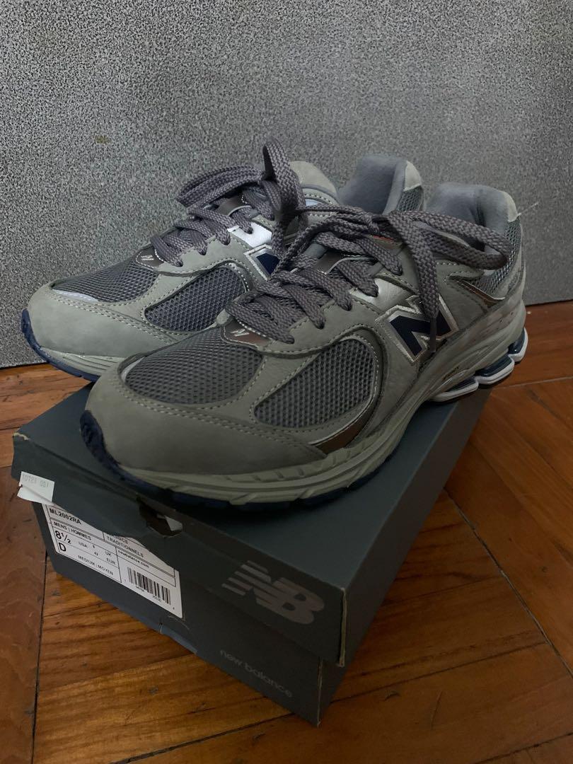全新 （C.P.U貨有單）New Balance NB 2002 2002RA 黃金us8.5, 男裝, 鞋, 西裝鞋 - Carousell