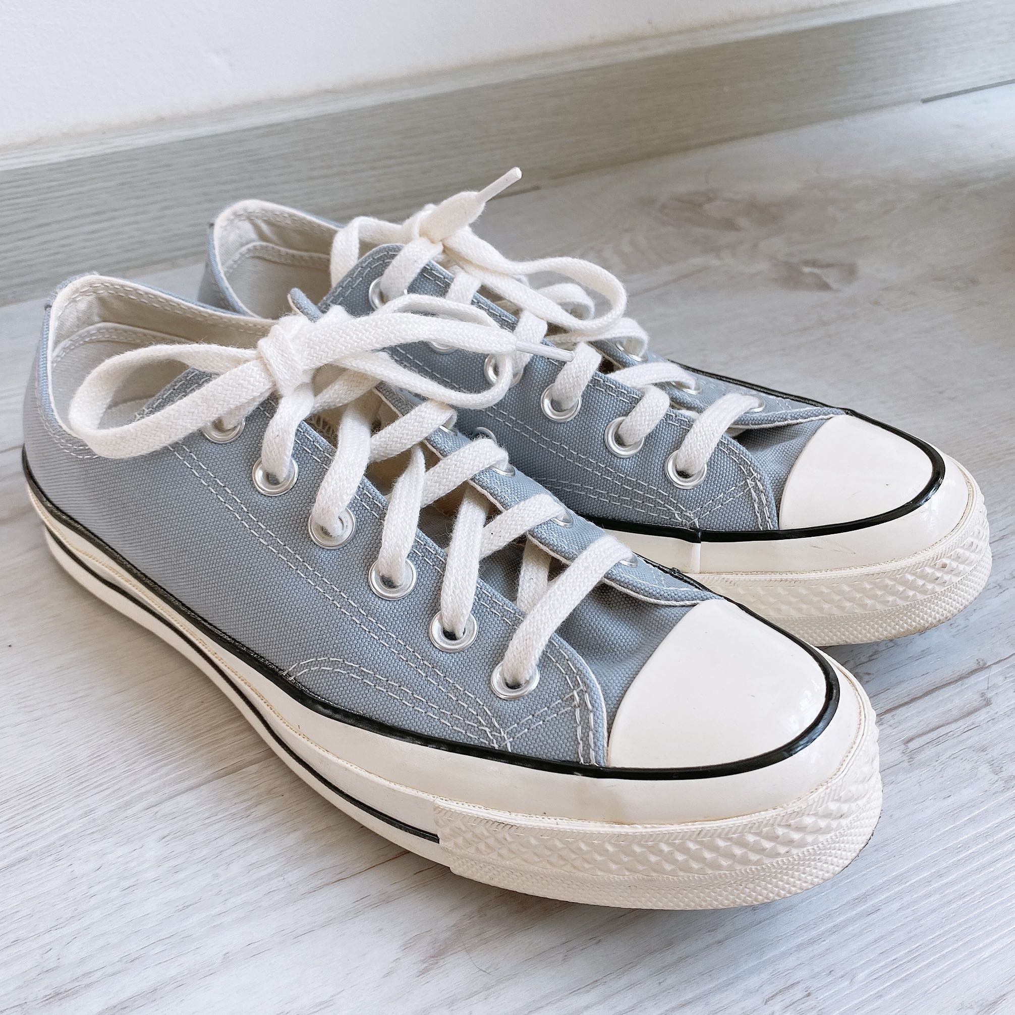 converse chuck 70 low in wolf grey, Women's Fashion, Footwear, Sneakers ...