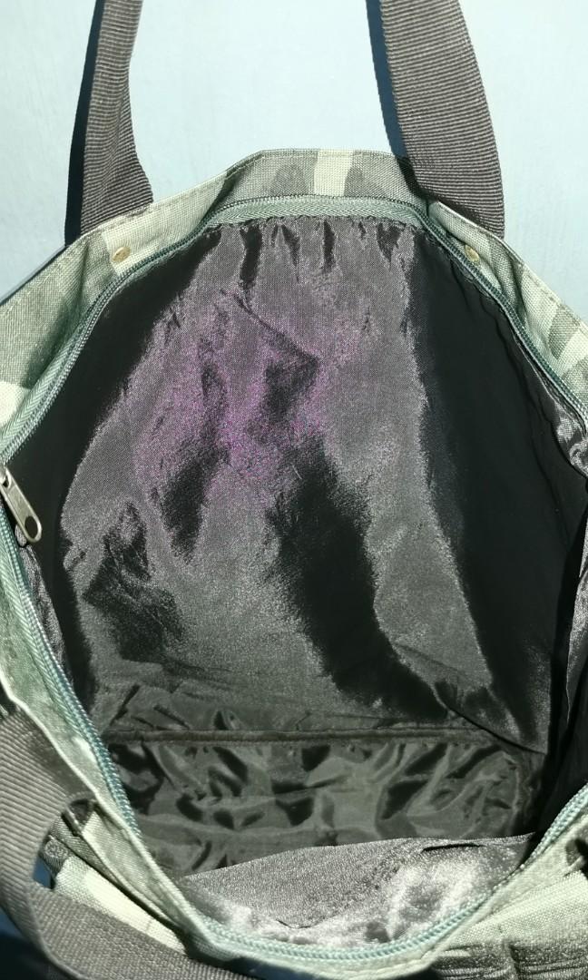 Hisso Camou Backpack, Men's Fashion, Bags, Backpacks on Carousell