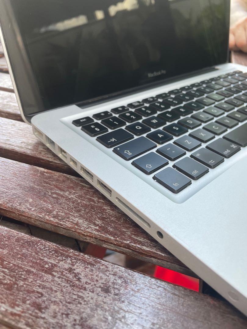 MacBook Pro mid 2010s., Computers & Tech, Laptops & Notebooks on Carousell