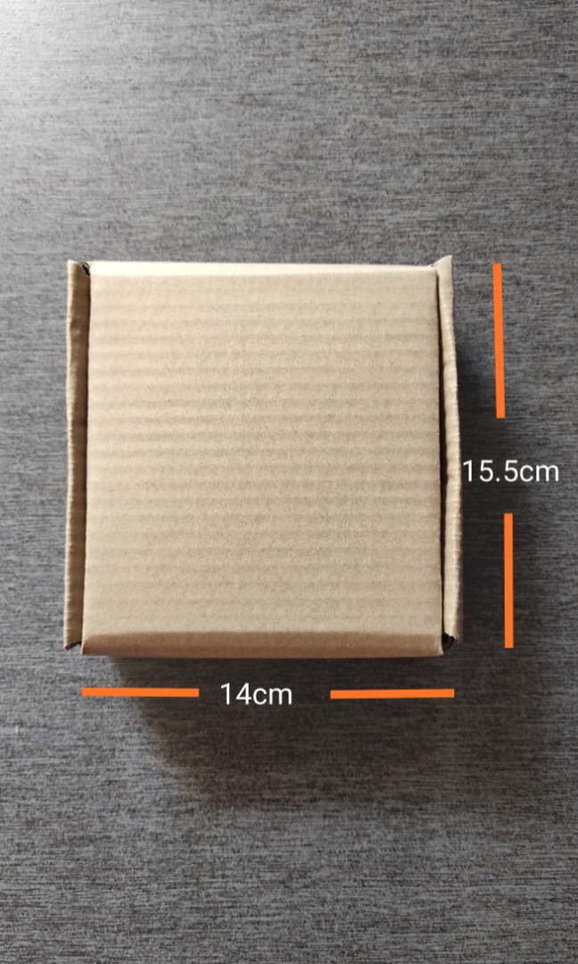 Paper box $10 for 60 pcs, Everything Else on Carousell