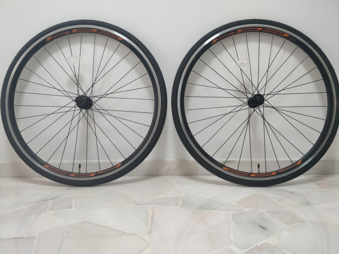 Polygon Entity C04 wheelset, Sports Equipment, Bicycles & Parts, Parts ...