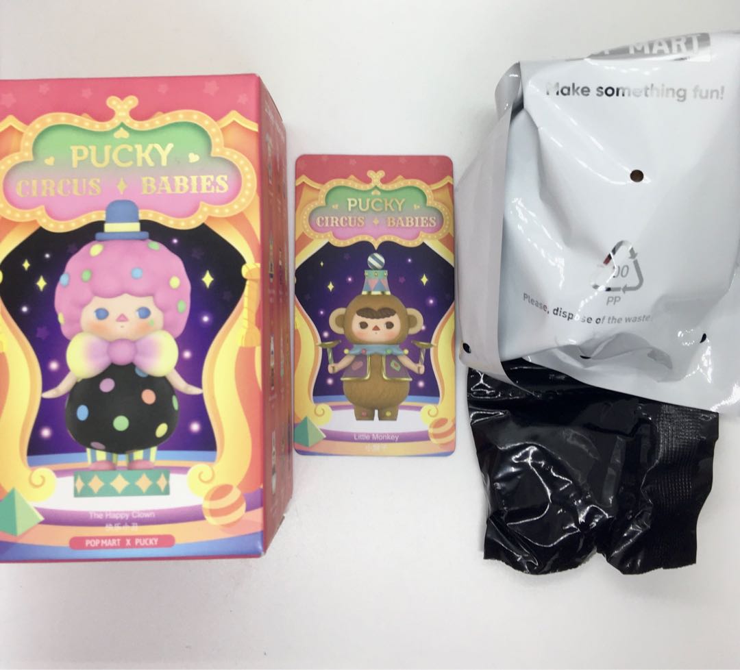 Pop Mart Pucky Circus Babies Series Popmart 畢奇-Little Monkey, 興趣及遊戲, 玩具 ...