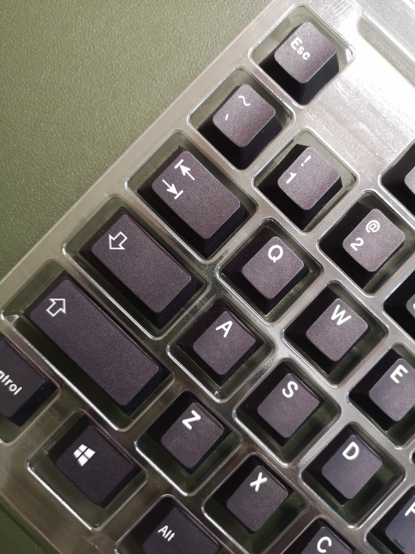 WoB Icon Modifier PBT cherry profile keycap set, Computers & Tech ...