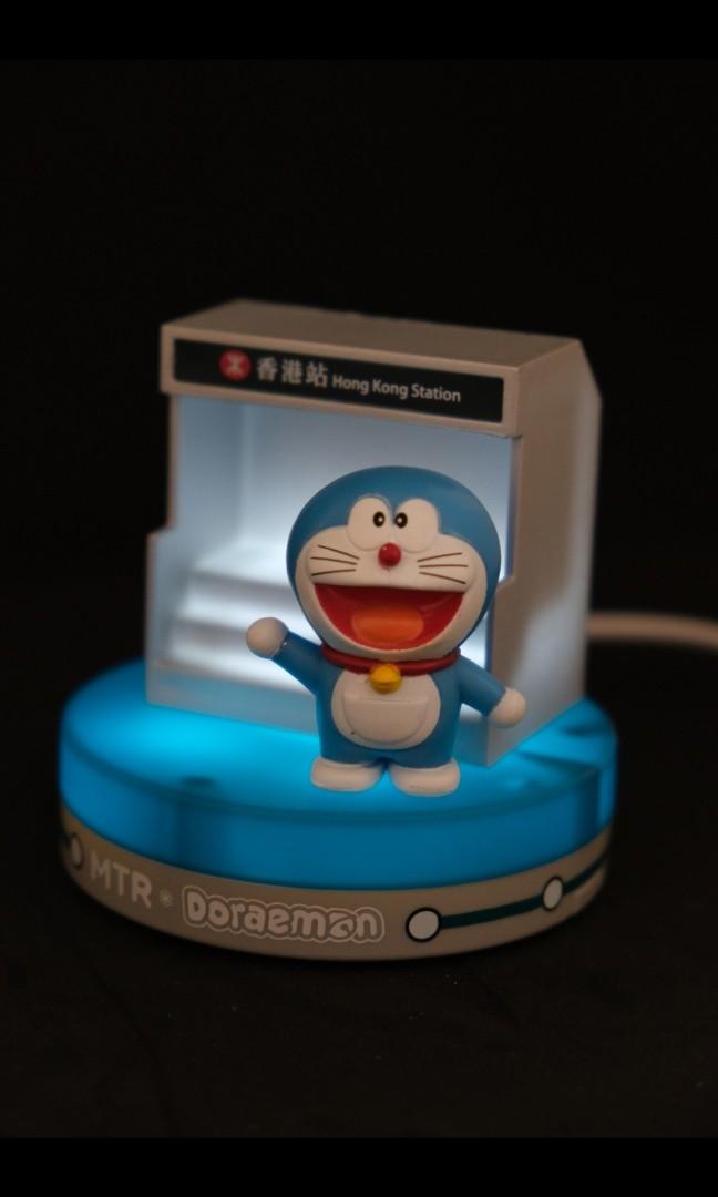 多啦A夢USB燈座/Doraemon USB Light, 興趣及遊戲, 玩具 & 遊戲類 - Carousell