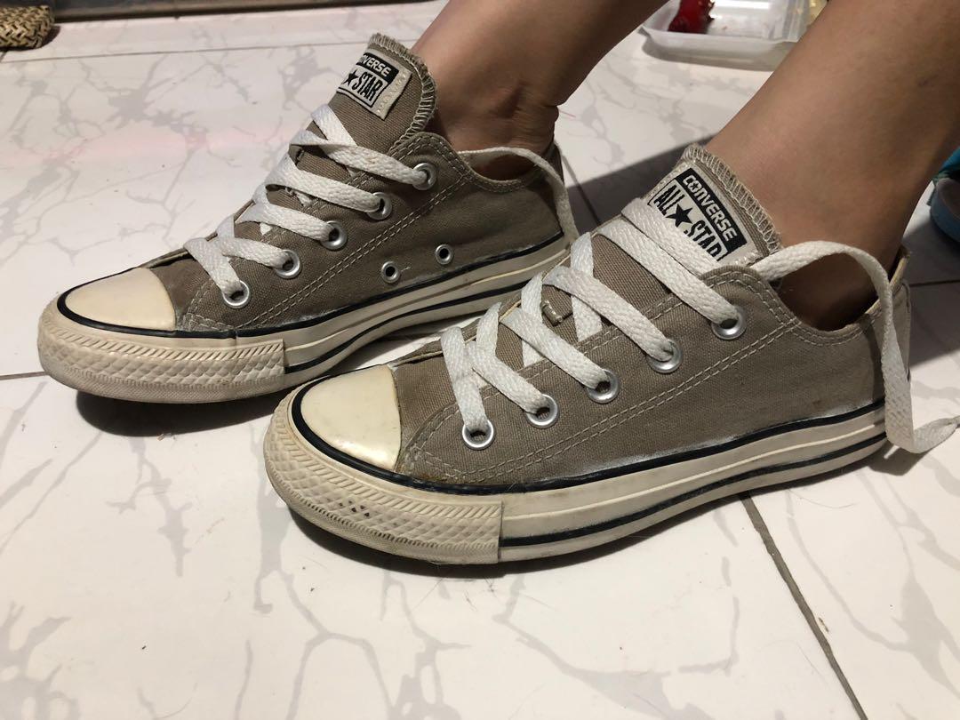 Converse all star low cut size 5 22CM, Women's Fashion, Footwear ...